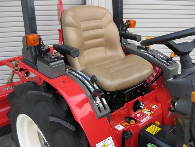 中古トラクターヤンマーke16-VUS商品詳細【中古農機具販売 UMM】