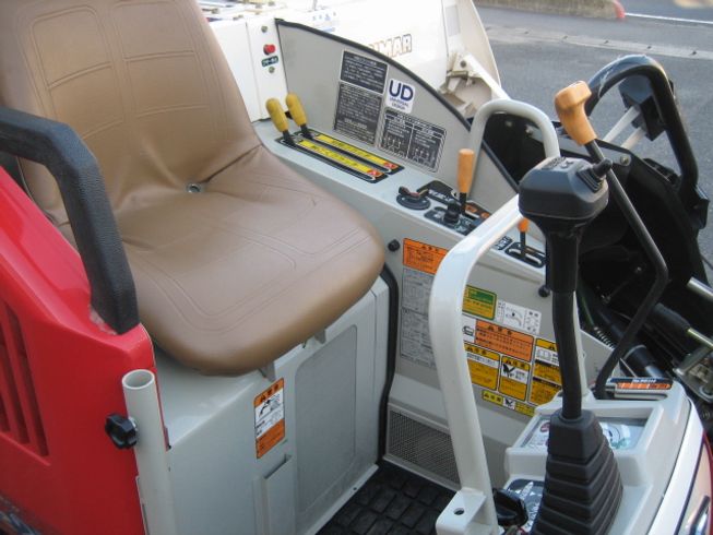 中古コンバインヤンマーEE214G JFS商品詳細【中古農機具販売 UMM】